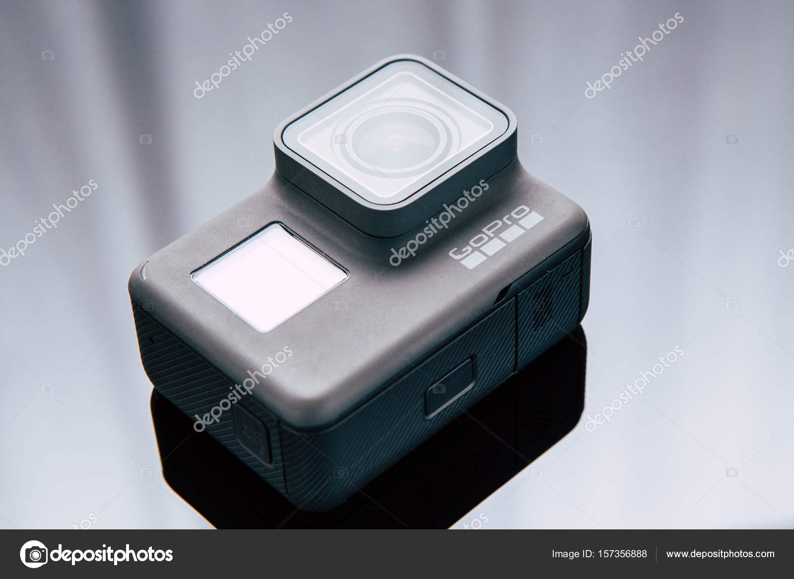 GoPro HERO 5 digital action camera top view — Stock Editorial Photo ...