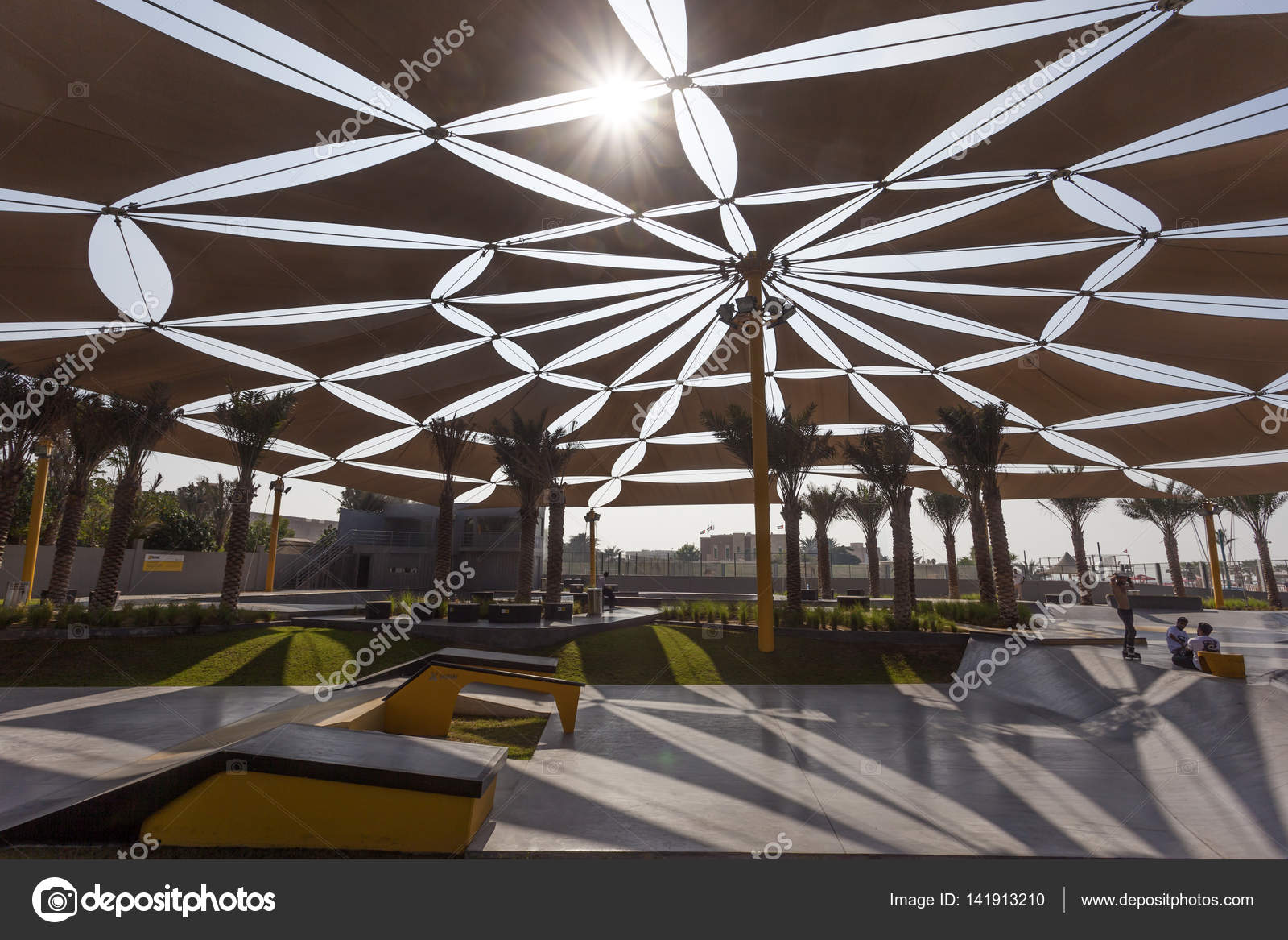 XDubai skate park – Stock Editorial Photo © philipus #141913210