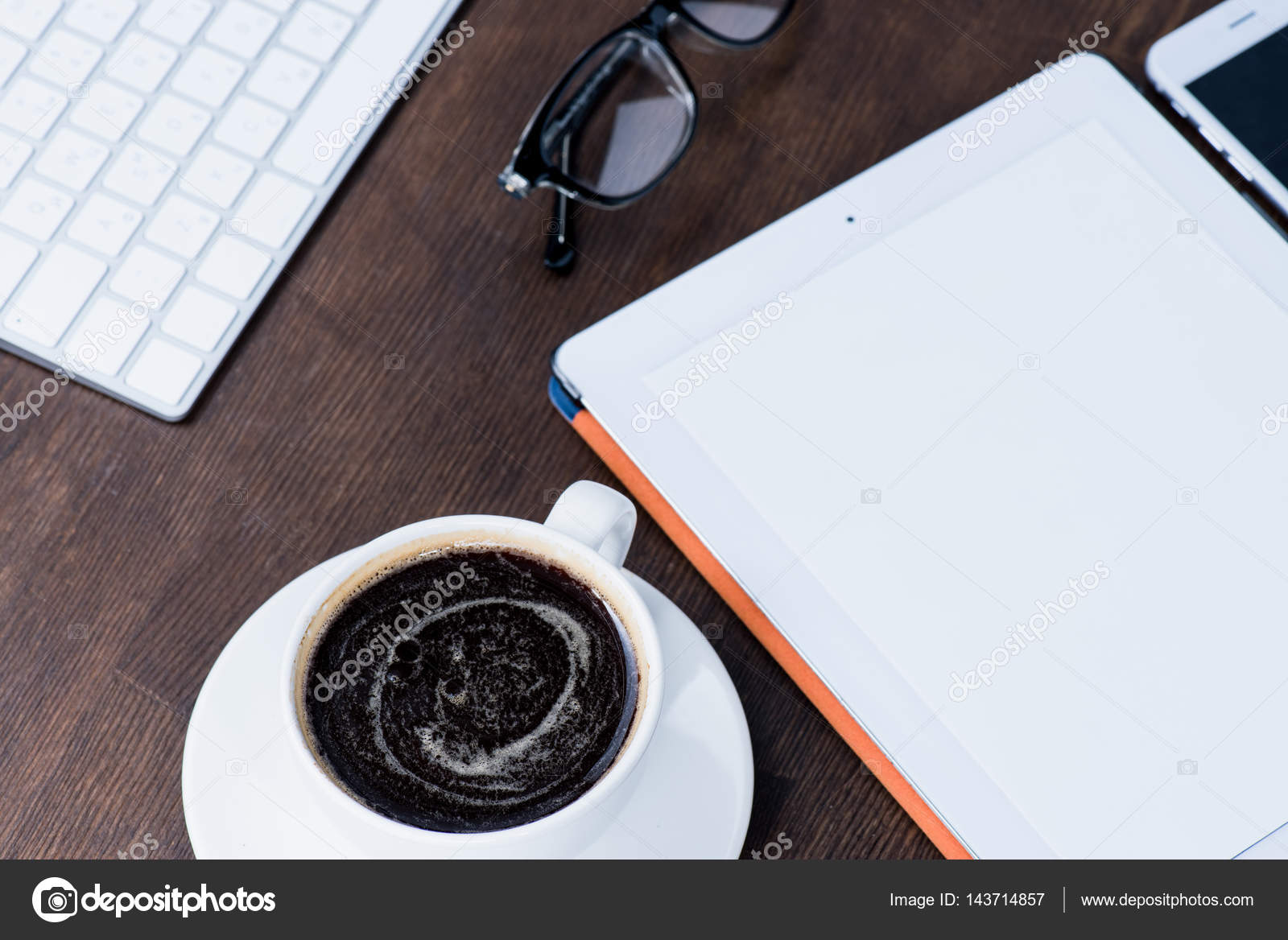 Digital tablet on desk — Stock Photo © AndrewTovstyzhenko #143714857