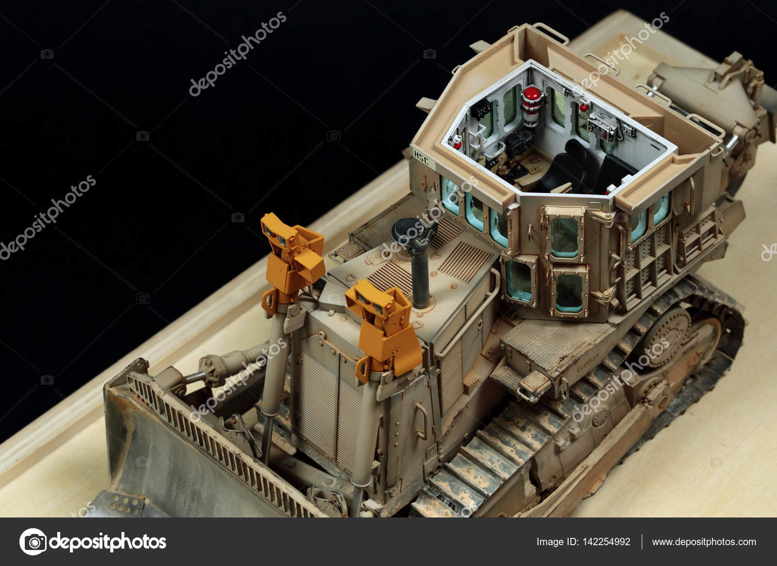 A scale model of armored bulldozer — Stock Photo © han.kang@qq.com ...