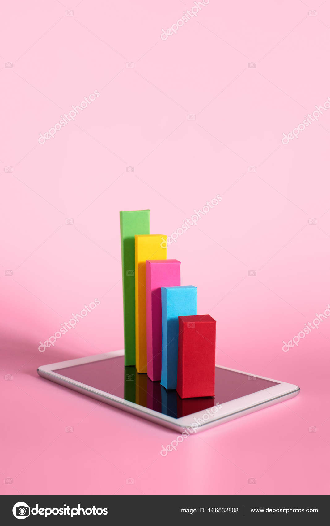 Tablet with baar chart Stock Photo by ©sata.creative.gmail.com 166532808