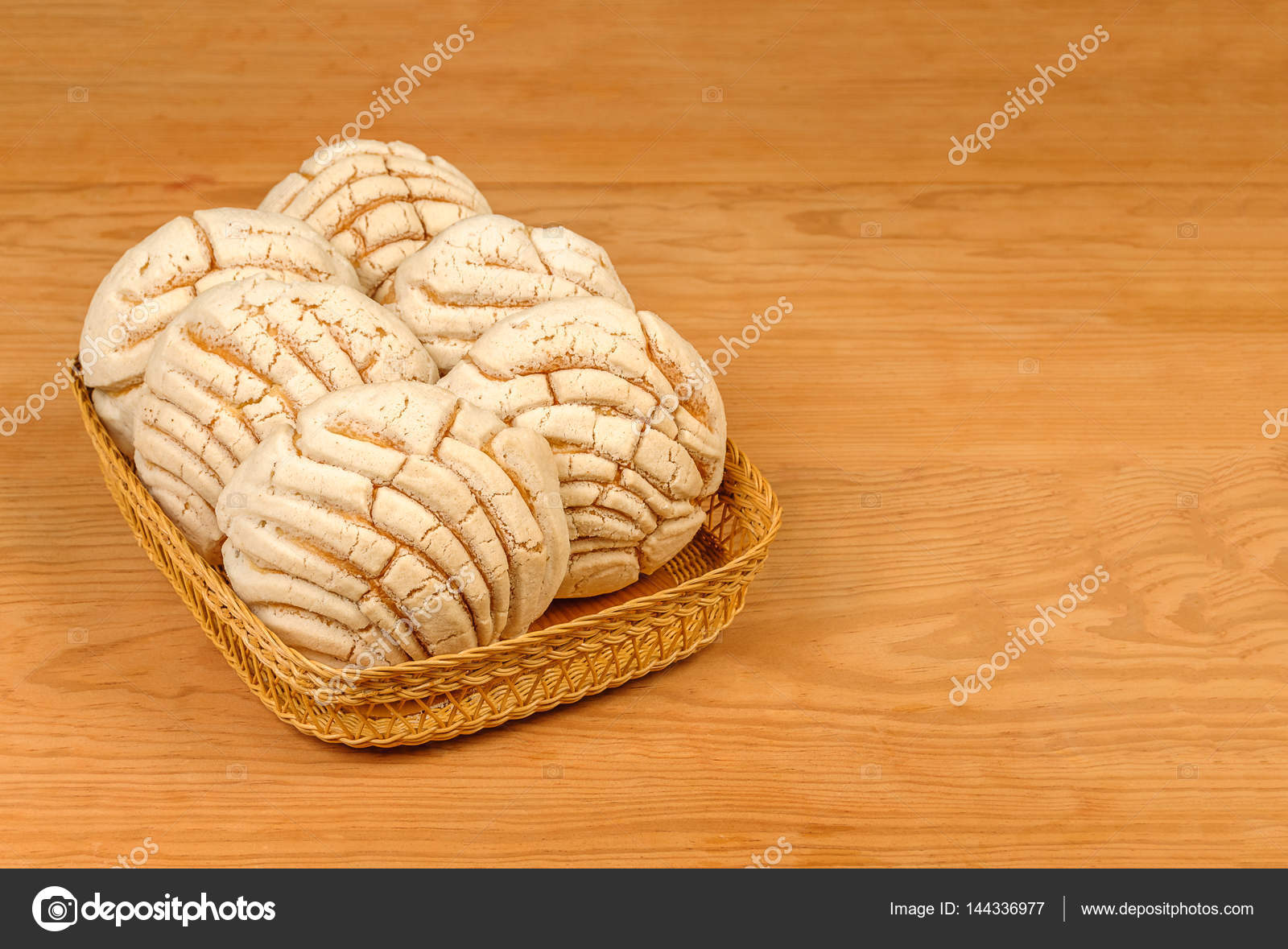 Mexican Conchas sweet bread Stock Photo by ©agcuesta1 144336977