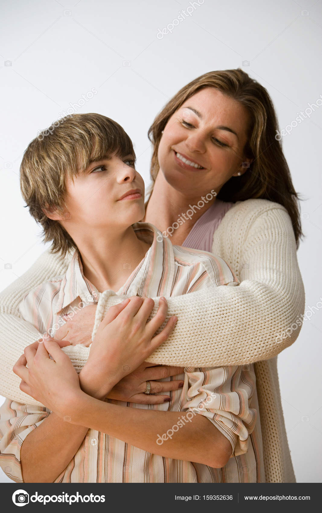 Madre abrazo adolescente hijo: fotografía de stock © ImageSource ... Madre abrazo adolescente hijo: fotografía de stock © ImageSource ...