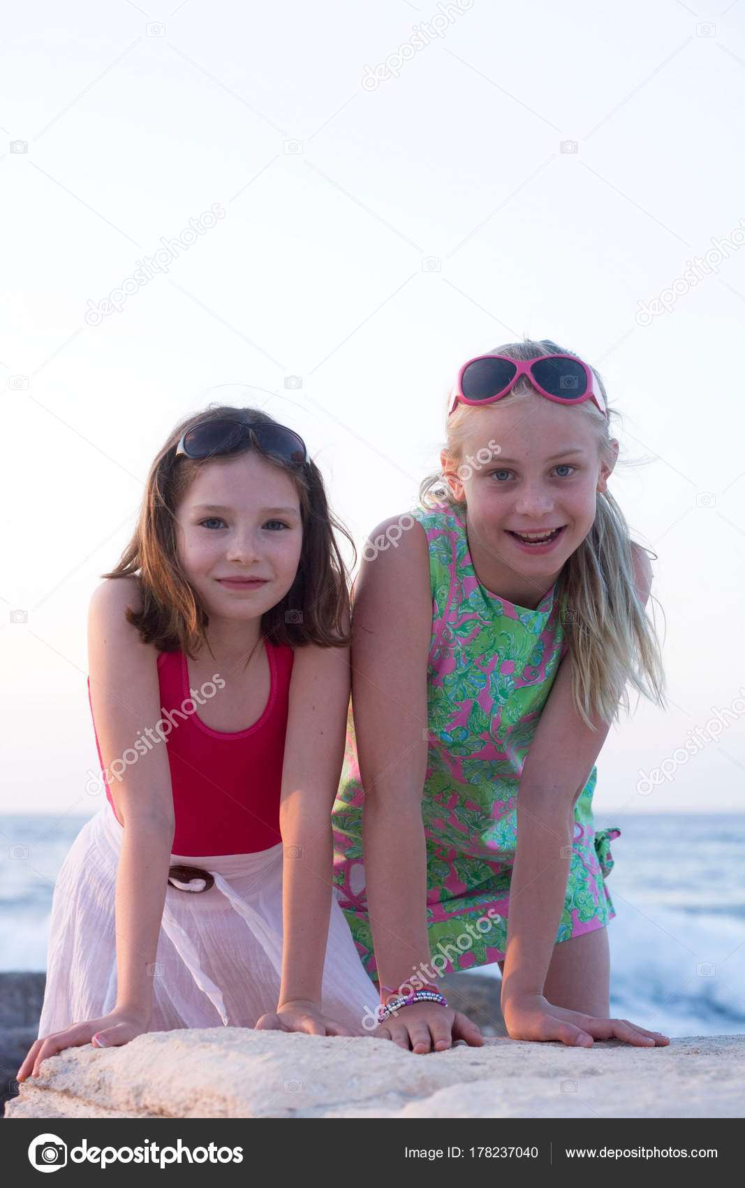 Two Girls Holiday — Stock Photo © ImageSource #178237040