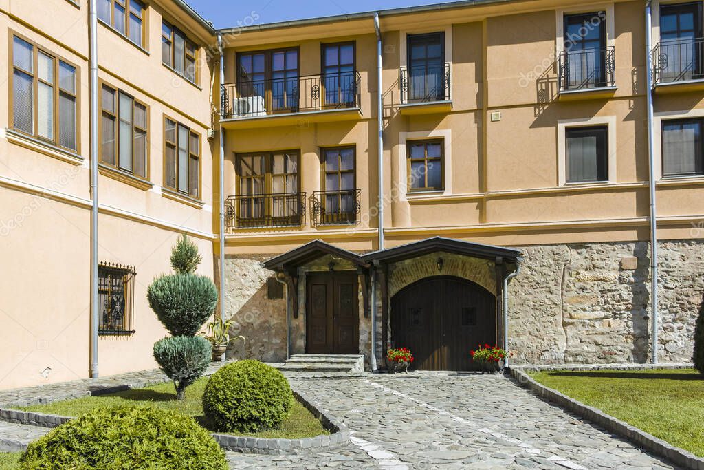 MONASTERIO RAVANICA, SERBIA - 11 DE AGOSTO DE 2019: Monasterio medieval ...