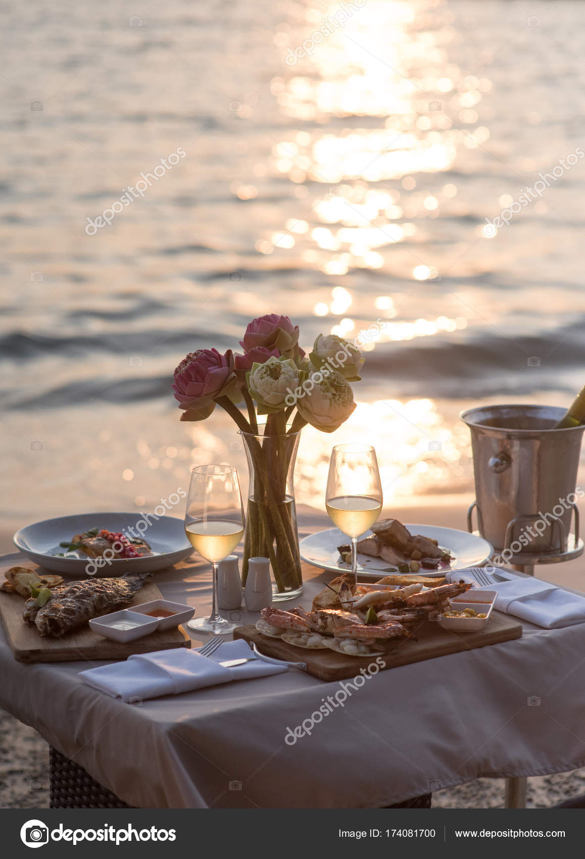 Romantic Beach Dinner Ideas