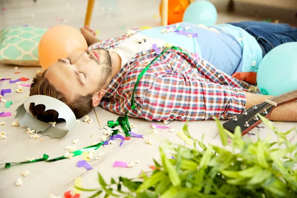 Drunk party Stock Photos, Royalty Free Drunk party Images | Depositphotos