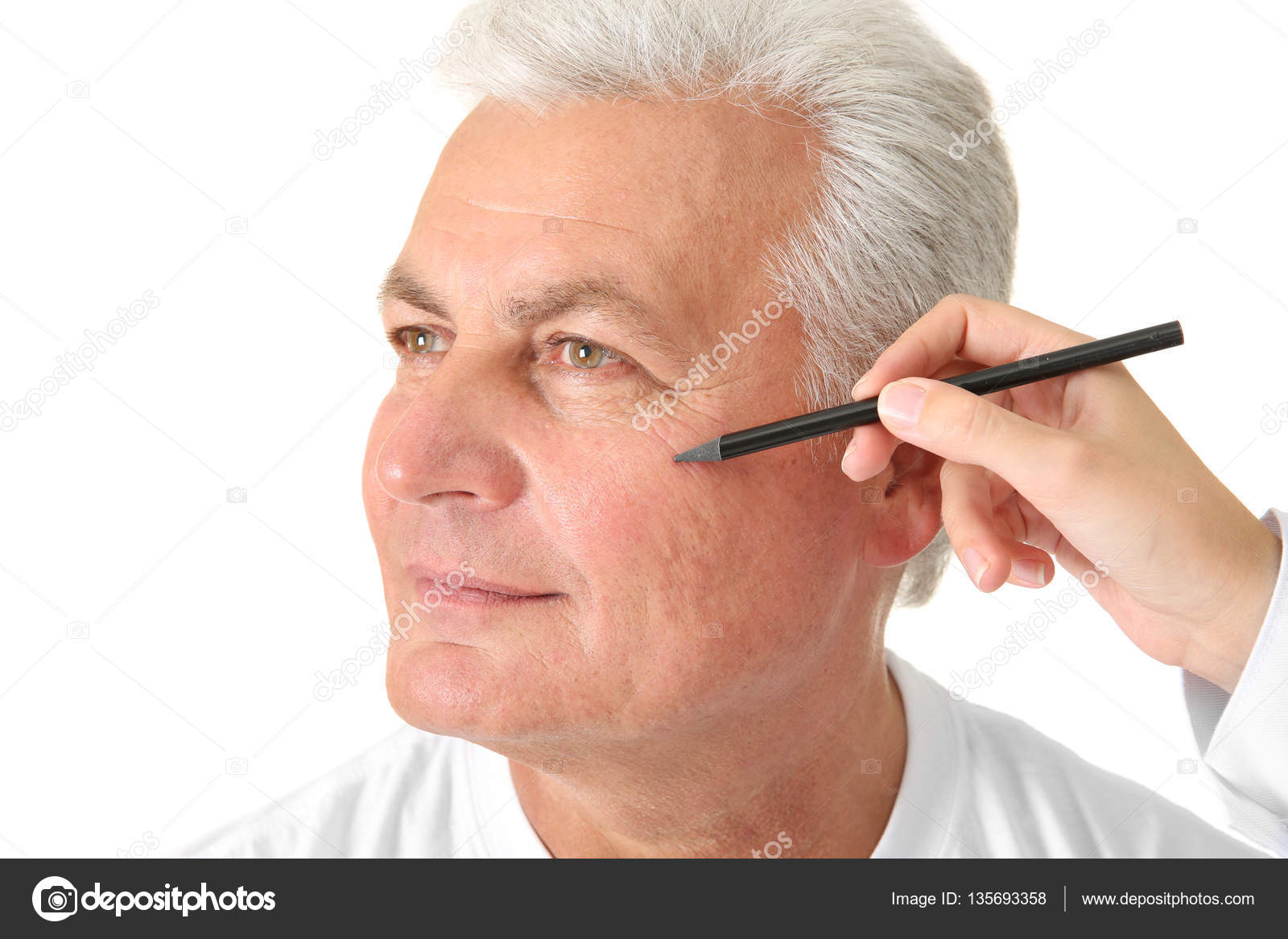 Hand drawing correction line — Stock Photo © belchonock #135693358