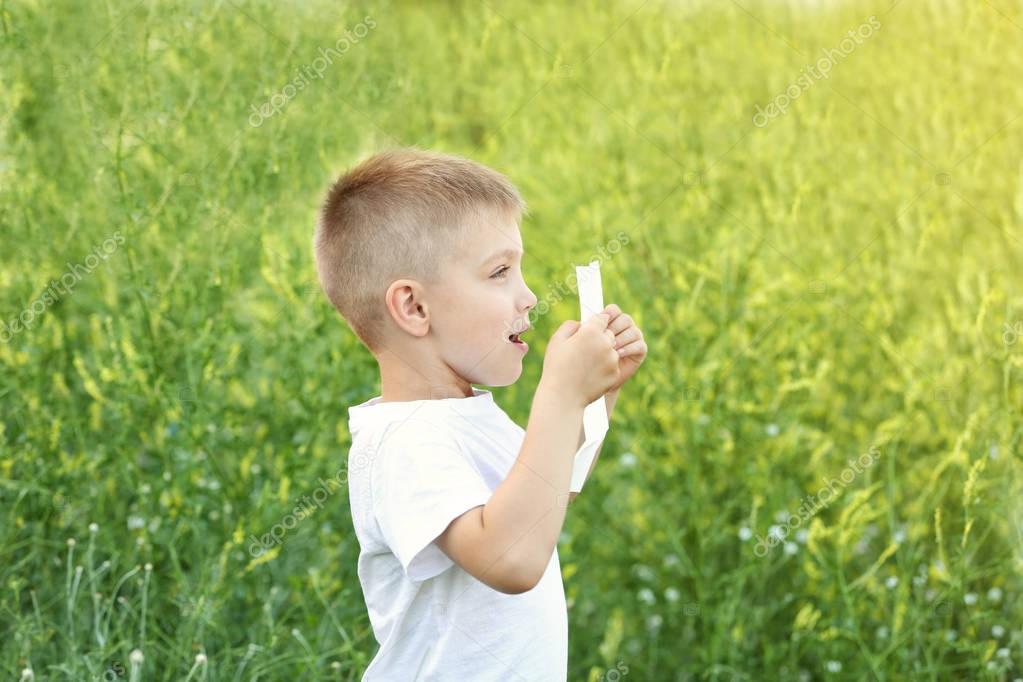 Little boy with tissue — Stock Photo © belchonock #150345144
