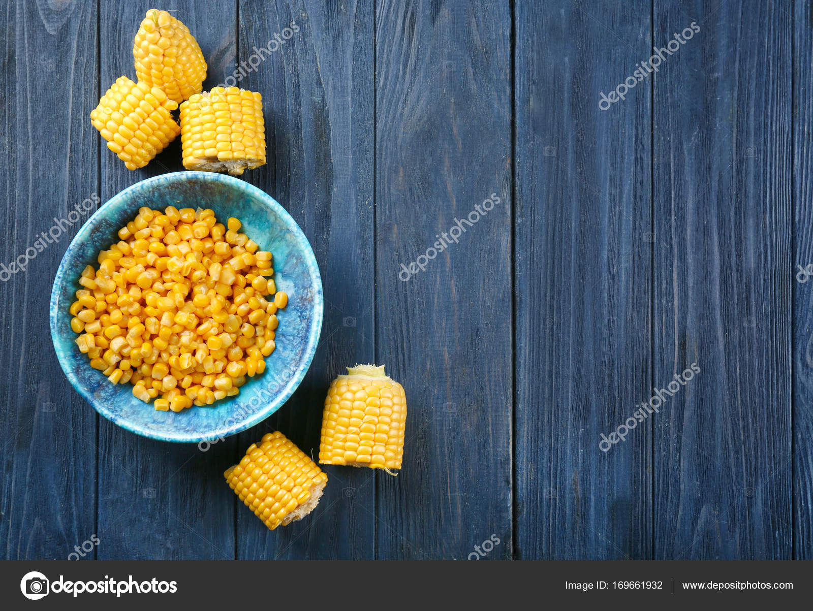 Corn kernels and cut cob Stock Photo by ©belchonock 169661932