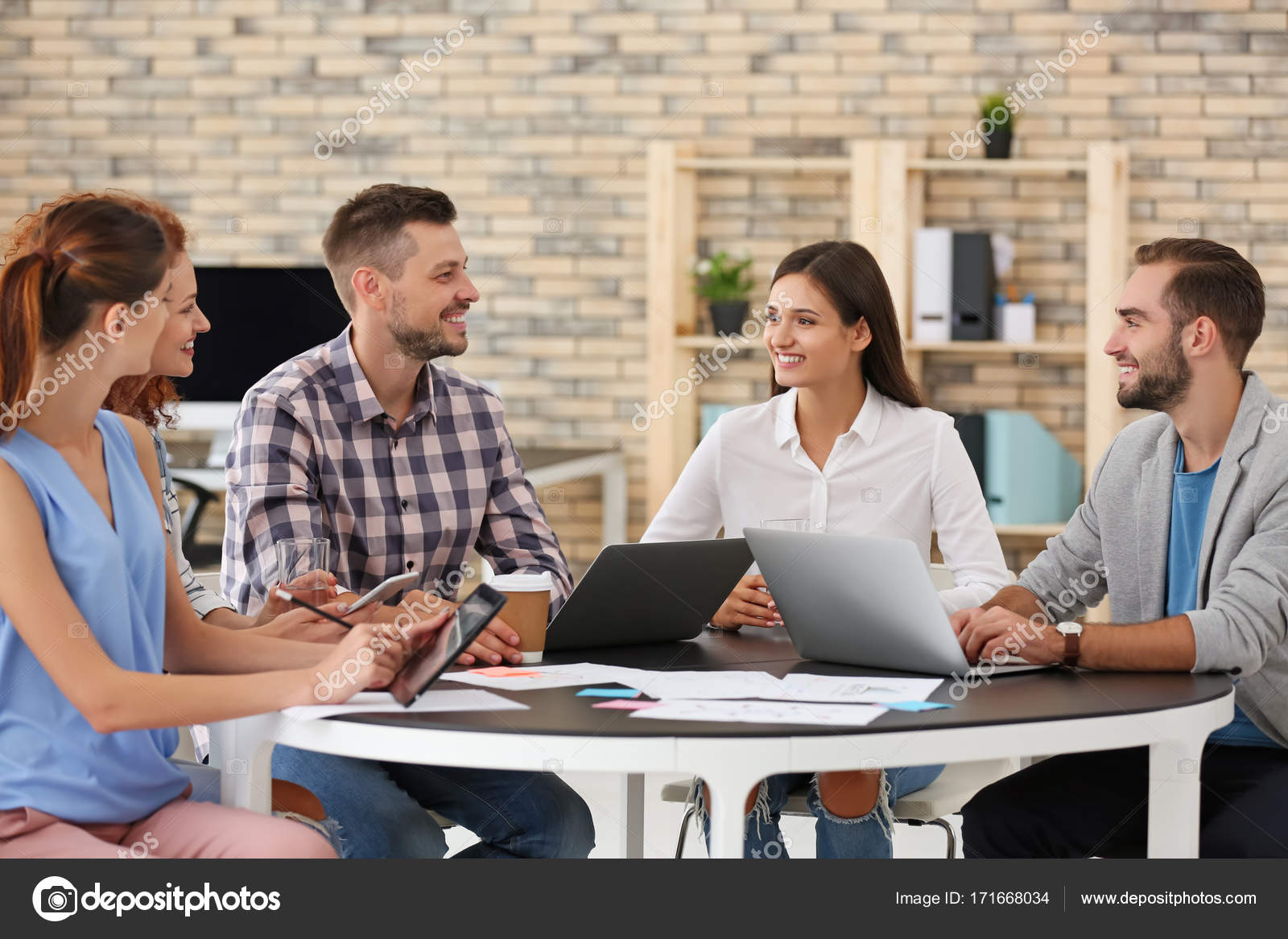 Imagenes De Reuniones Profesionales - Citas Adultos En Asturias