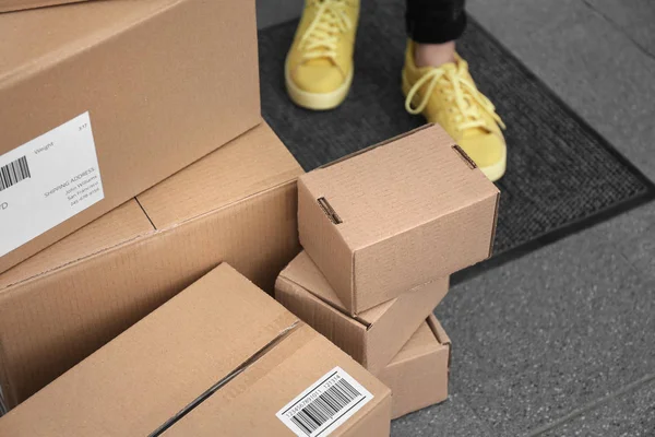 Parcels delivered Stock Photos, Royalty Free Parcels delivered Images ...