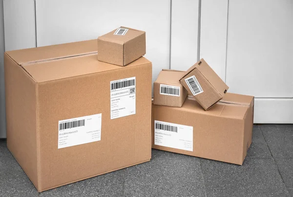 Parcels delivered Stock Photos, Royalty Free Parcels delivered Images ...