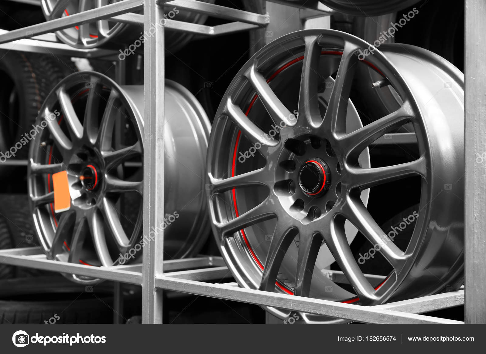 Rack Car Wheels Automobile Store — Stock Photo © belchonock #182656574