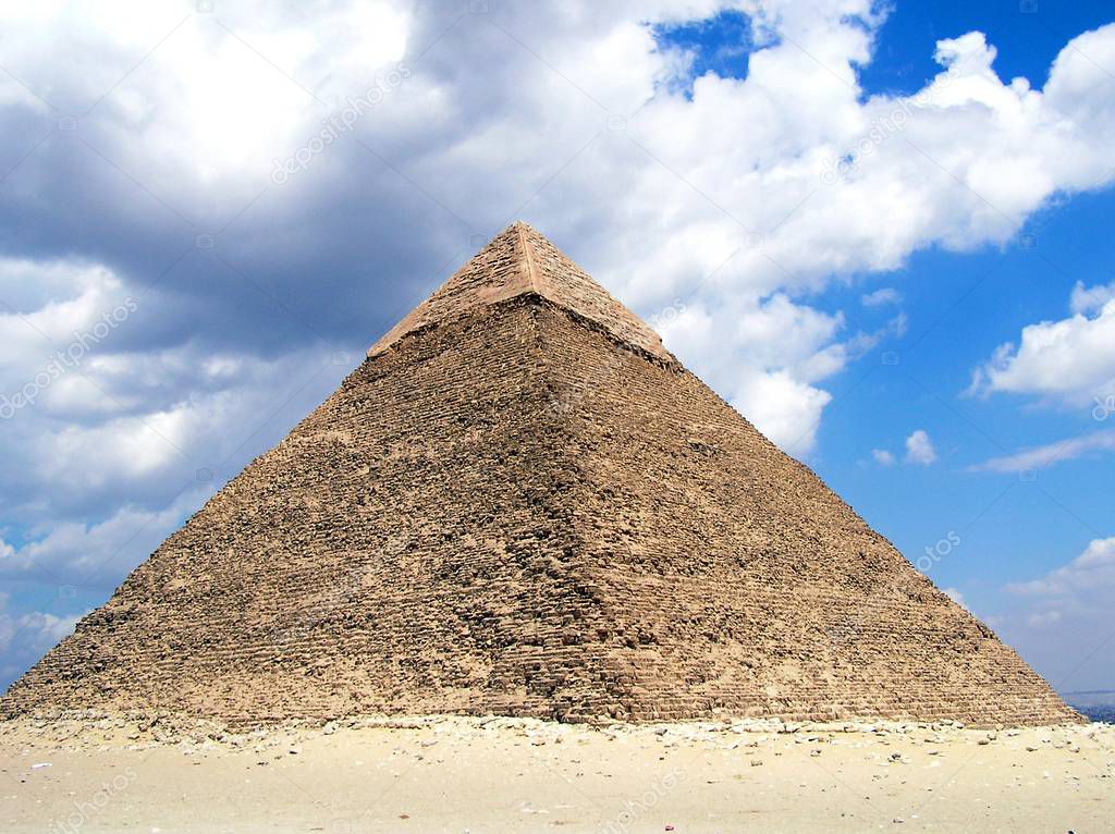 Pirámide de Khafre 2024