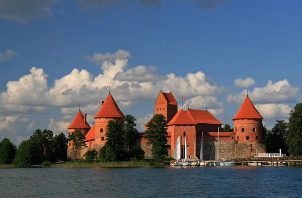 Trakai island castle Stock Photos, Royalty Free Trakai island castle ...