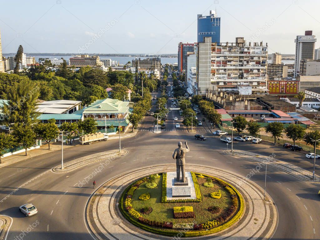Maputo, Mozambique - 22 de mayo de 2019: Samora Machel estatua en la ...