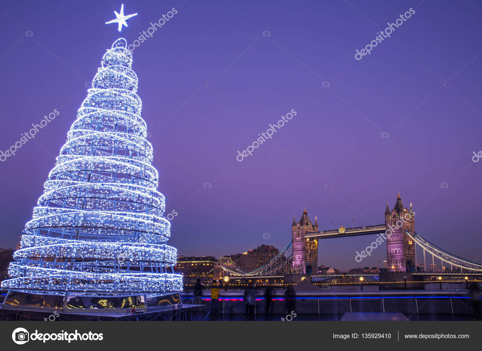 Tower Bridge Christmas Tree Stock Photo by ©chrisdorney 135929410