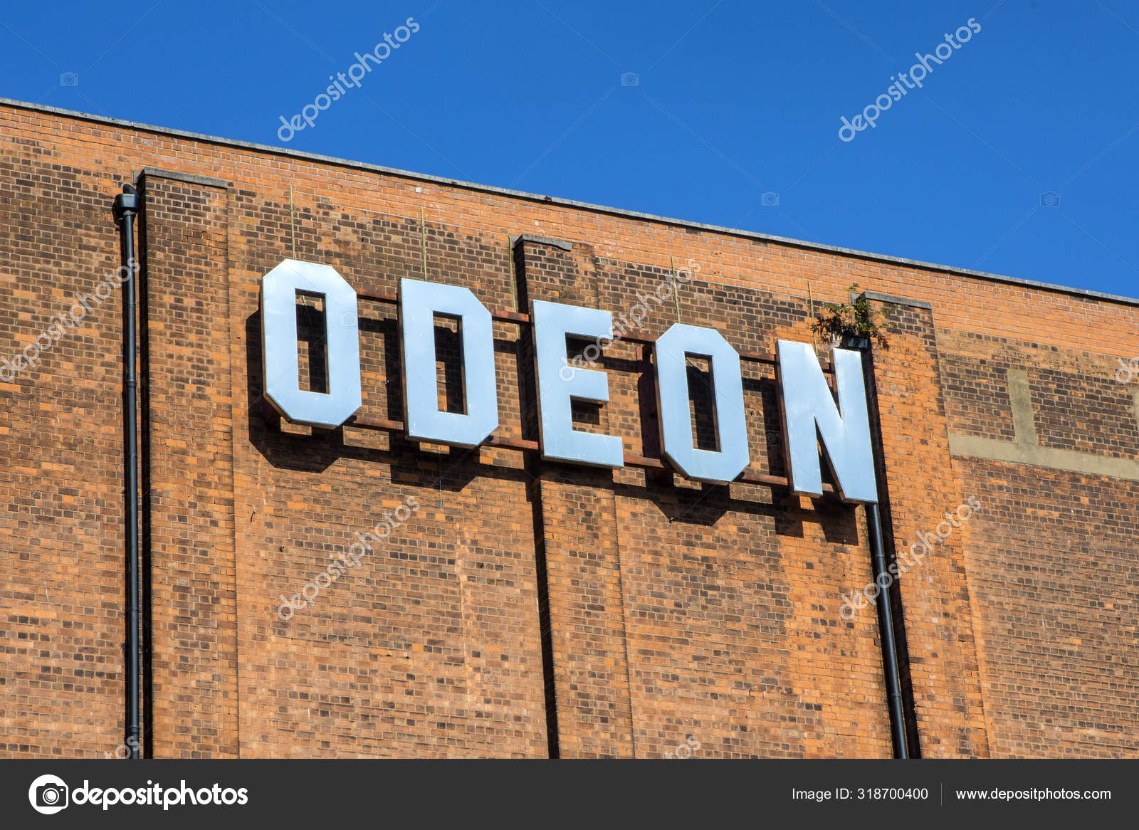 Odeon Cinema — Stock Editorial Photo © chrisdorney #318700400