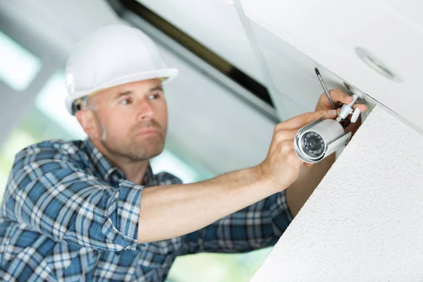 Cctv install Stock Photos, Royalty Free Cctv install Images | Depositphotos