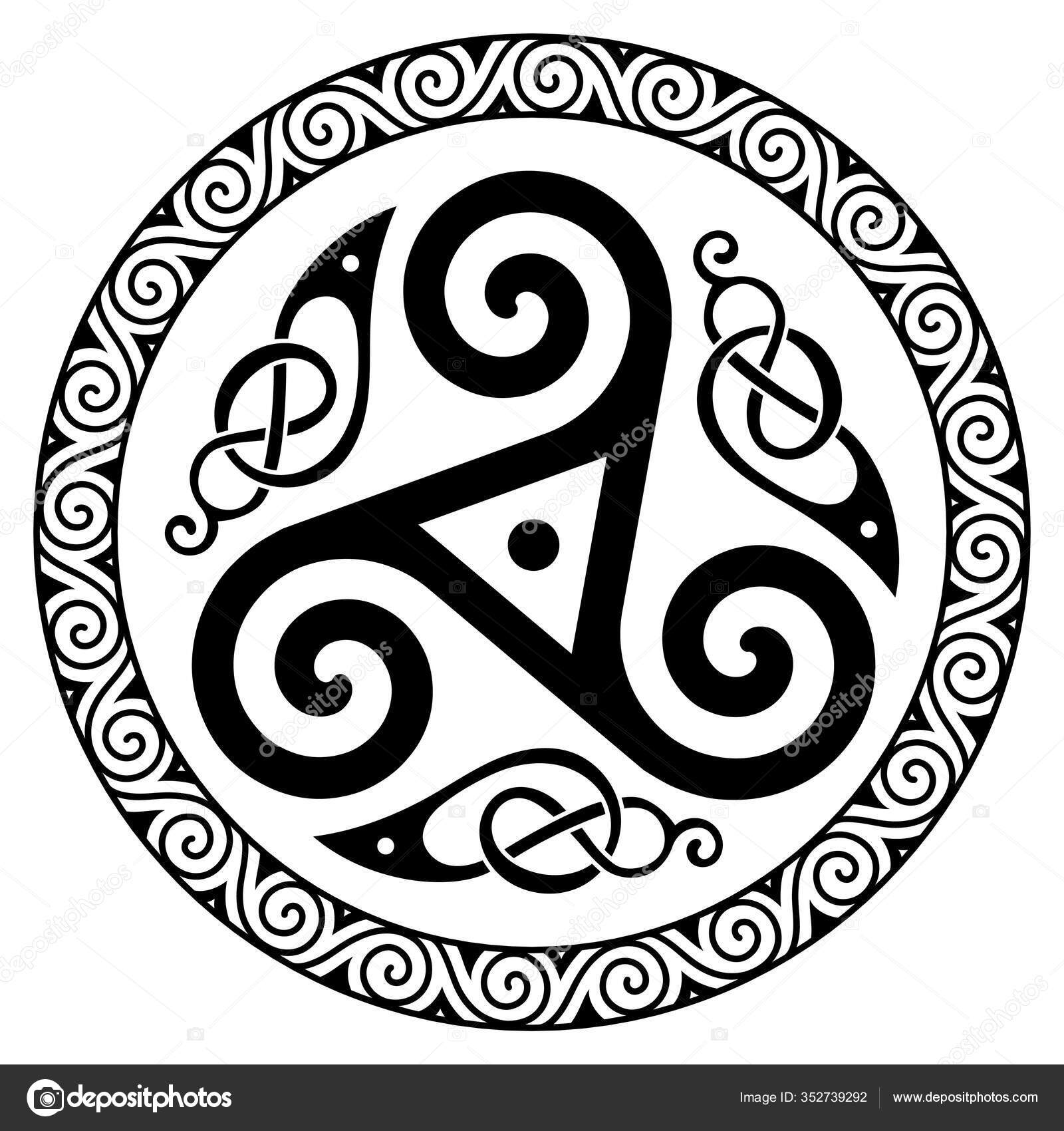 Simple Celtic Mandala