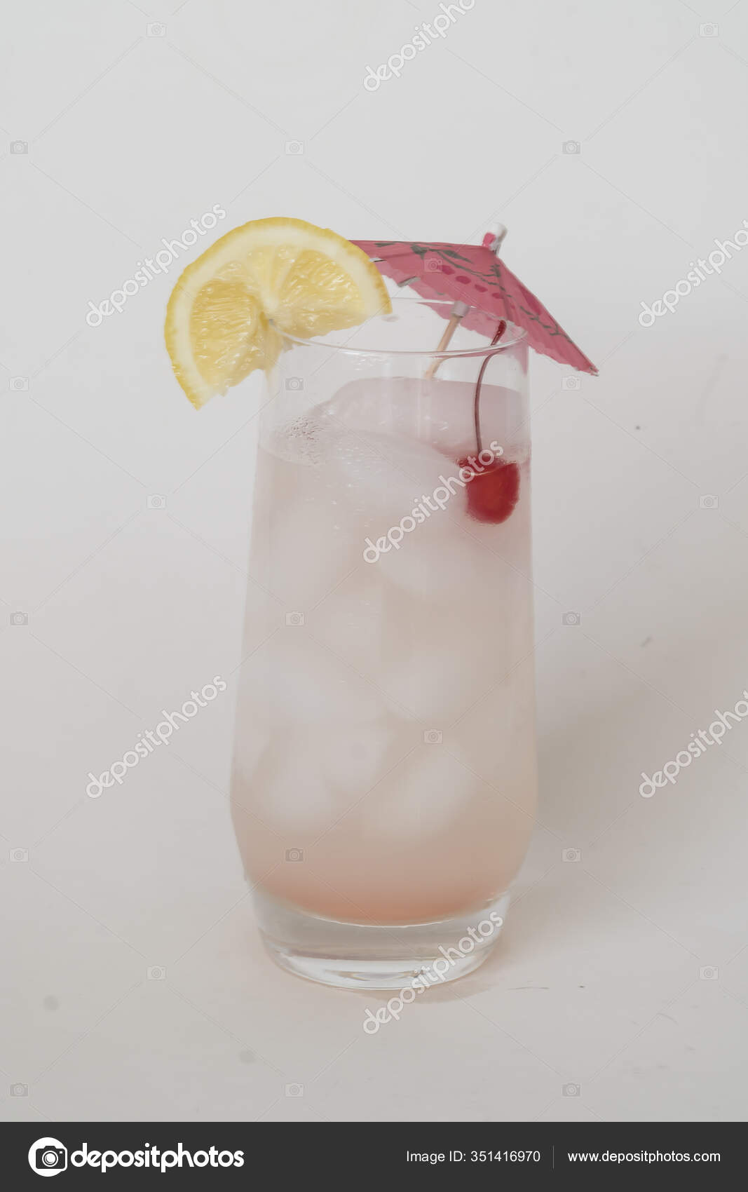 Refrescante Bebida Tropical Tom Collins Con Vodka Cereza Limón — Foto ...