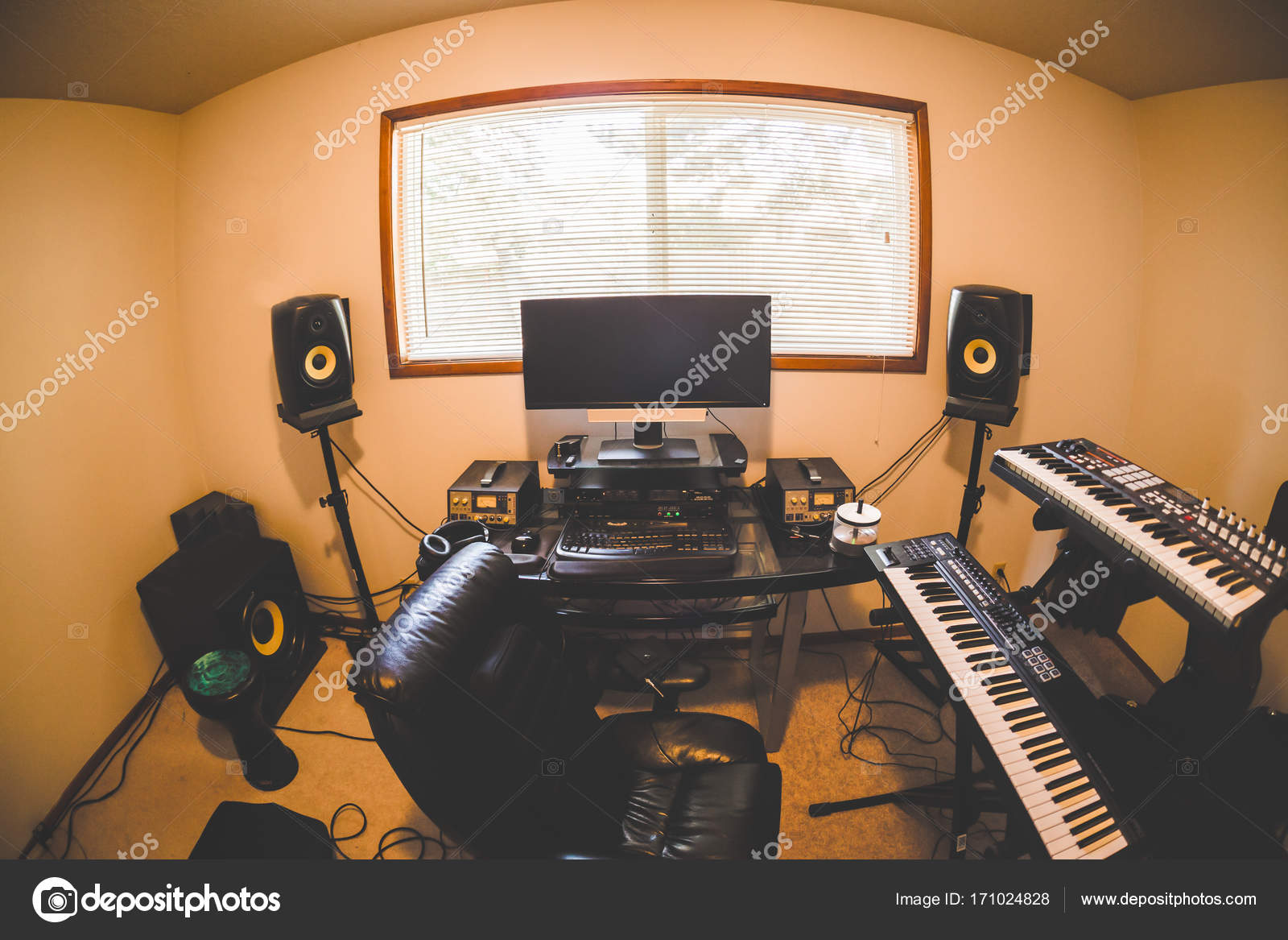Equipamento De Estudio De Musica Em Casa Home Studio Ou Estúdio Em