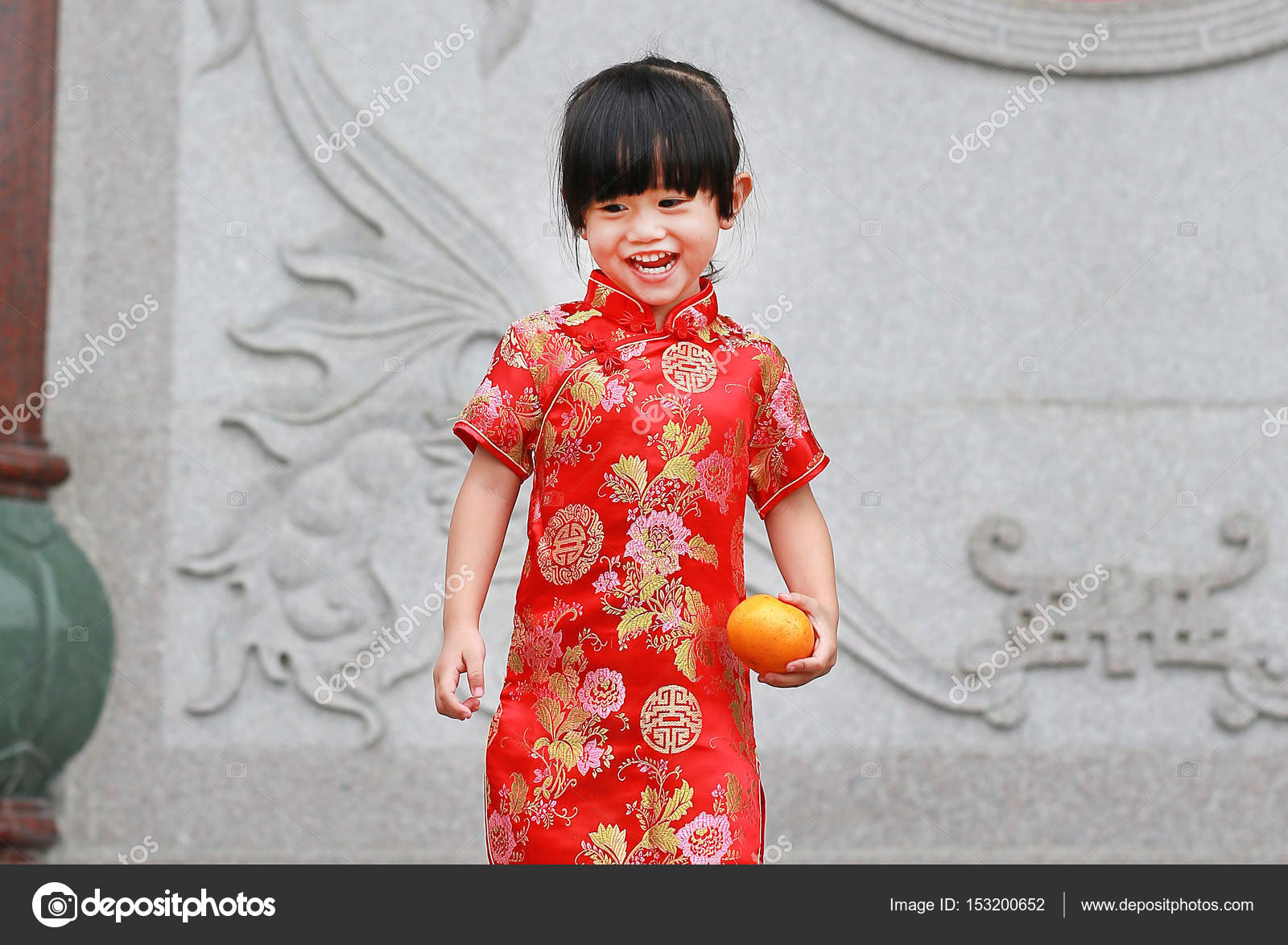 Traditional Female Chinese Clothing