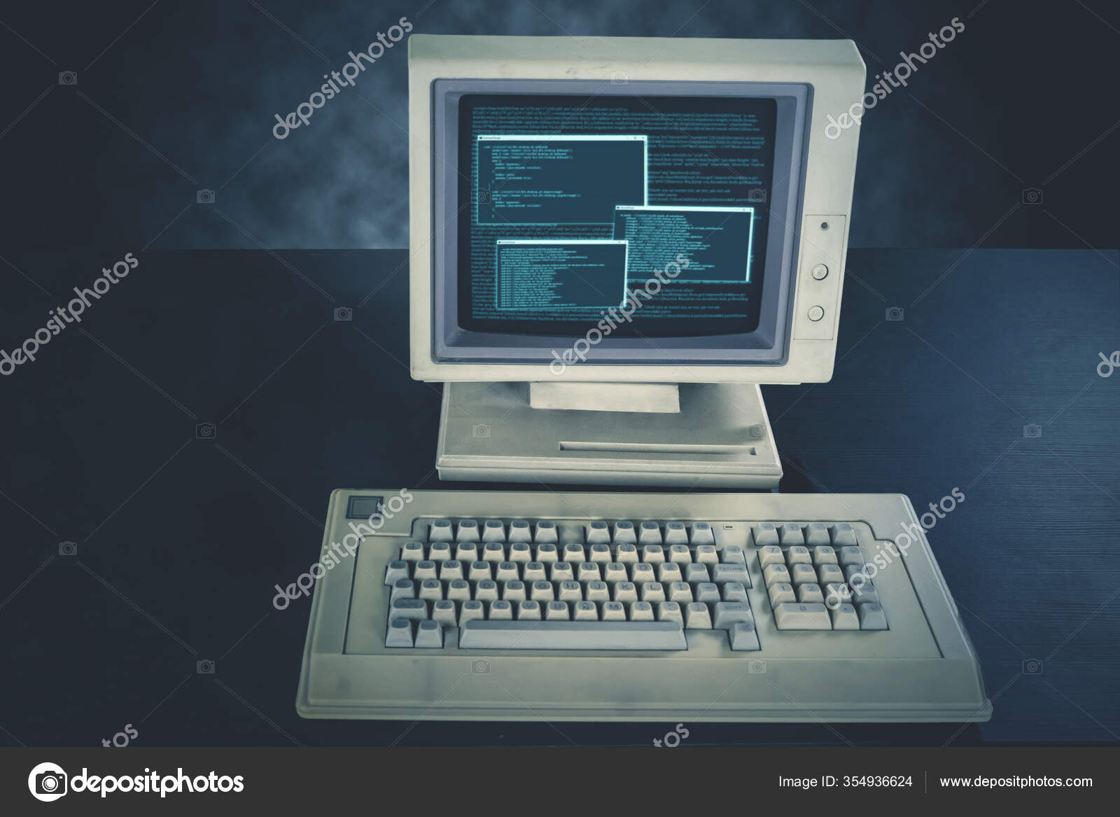 Portrait Computer Keyboard Table — Stock Photo © realinemedia #354936624