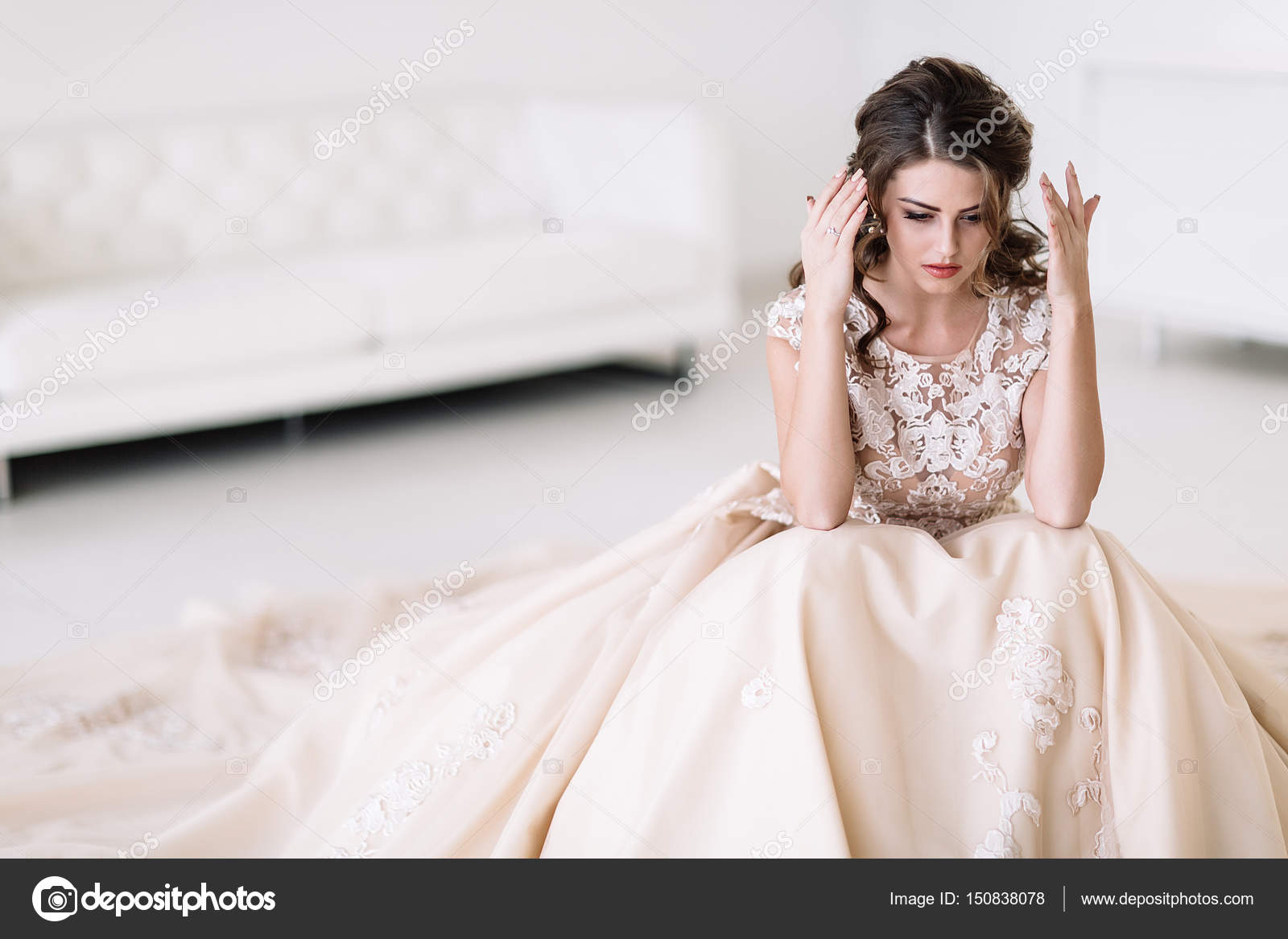 Portrait of the bride crying Stock Photo by ©Boykovi 150838078