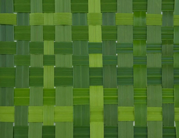 Coconut leaf mat weaving | Coconut leaf mat background — Stock Photo ...