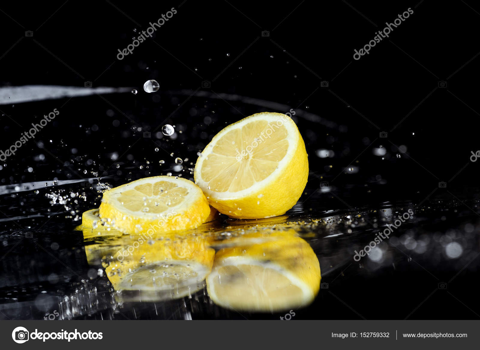 Sliced lemon with water drops — Stock Photo © alebloshka #152759332