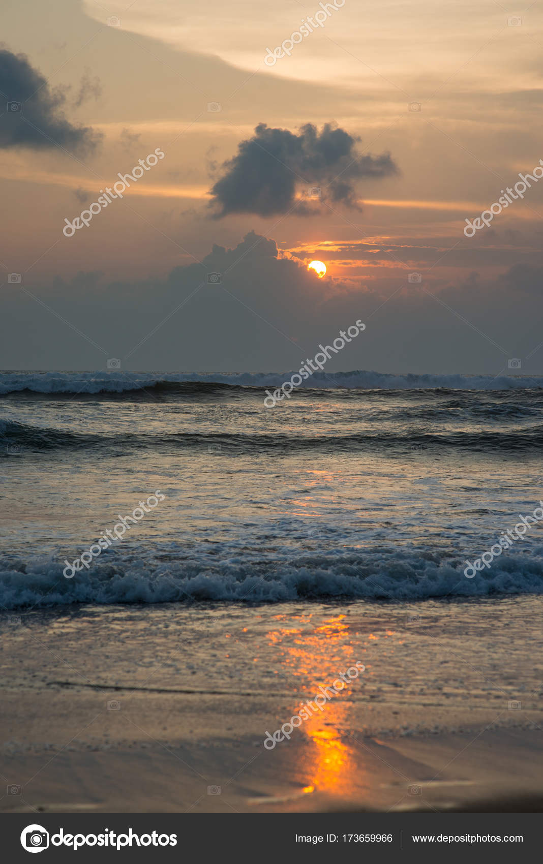 Sunset over sea — Stock Photo © alebloshka #173659966