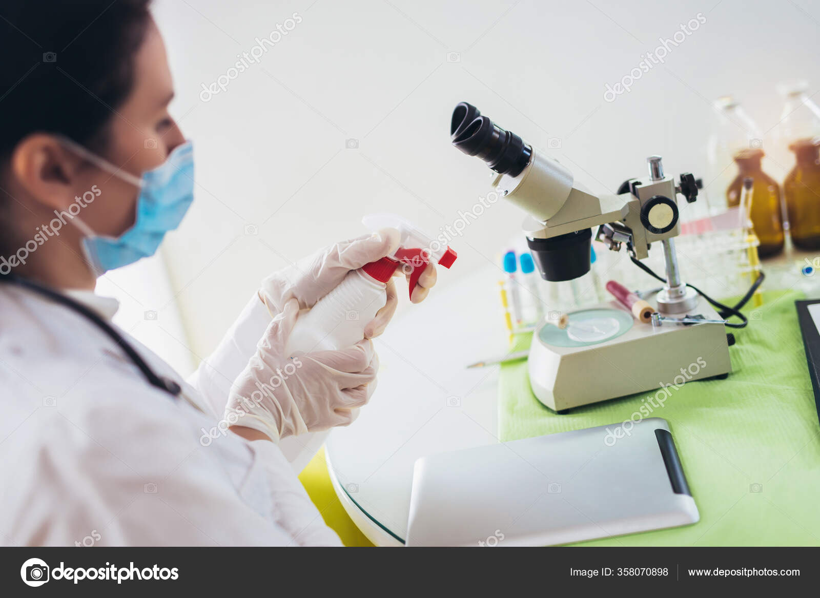 Female Disinfecting His Lab Spraying Sanitizer White Bottle — Stock ...