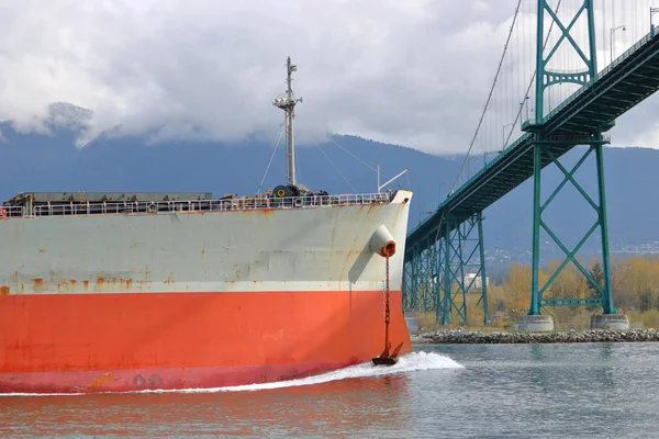 Dropping anchor Stock Photos, Royalty Free Dropping anchor Images ...