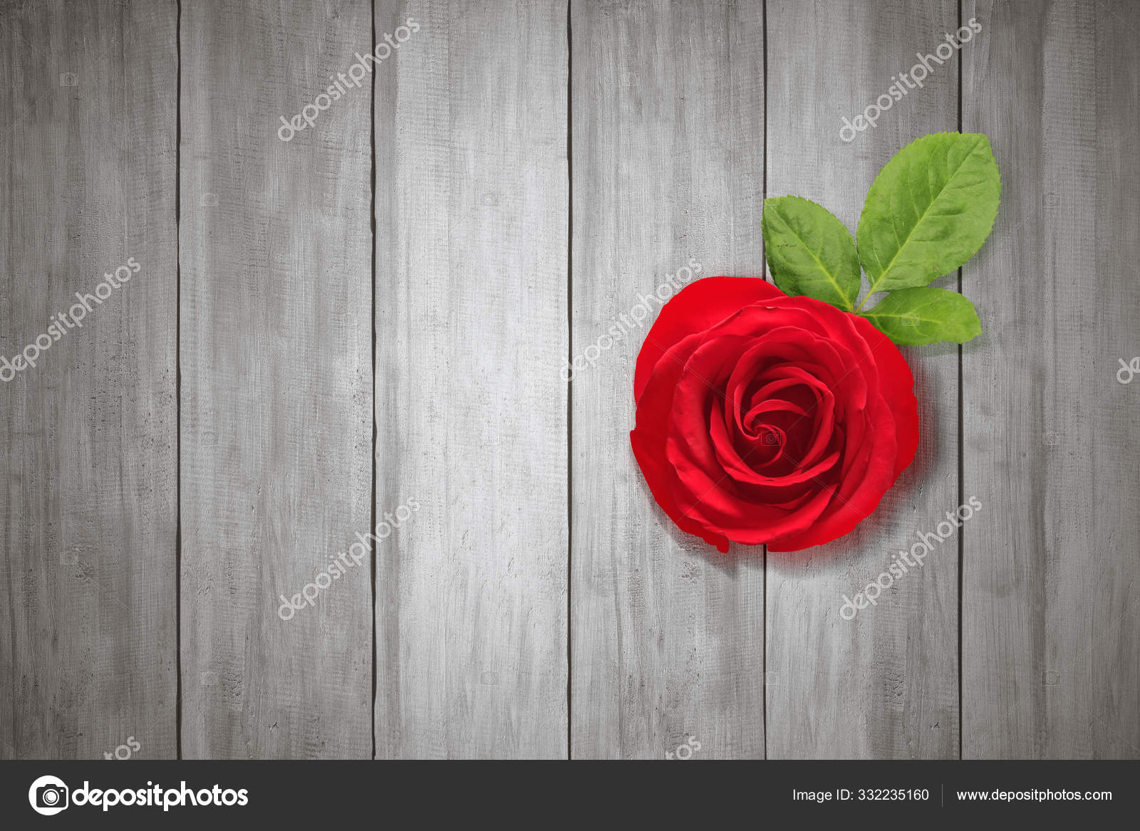 Red rose with wooden table background — Stock Photo © leolintang #332235160