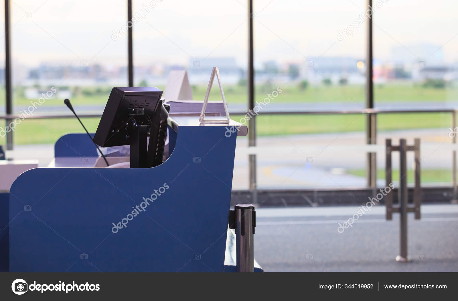 Service Counter Airline Gate Agents Stewards Stewardesses Ground ...