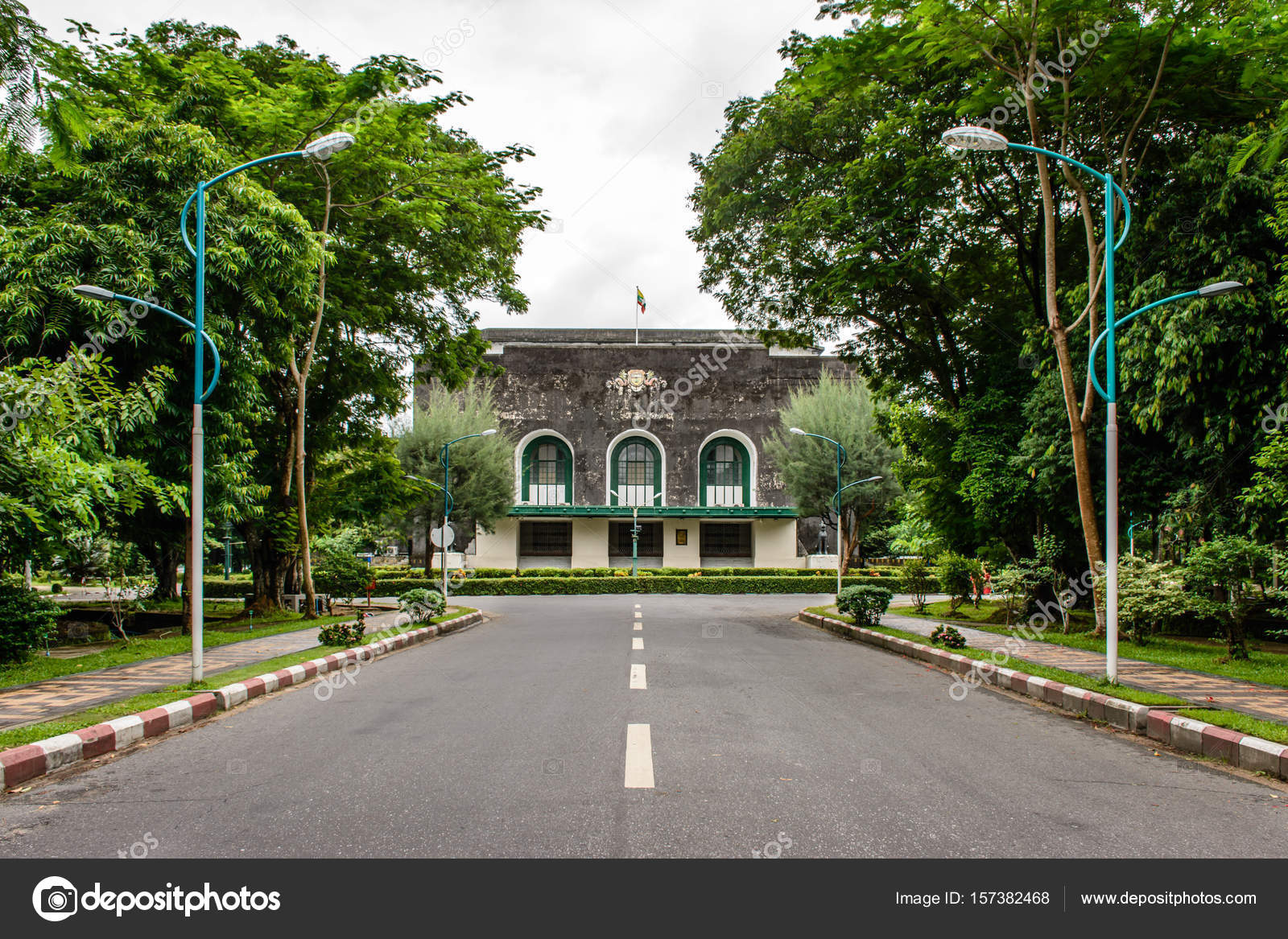 Salón de Convocatorias en la Universidad de Yangon, Myanmar — Foto ...