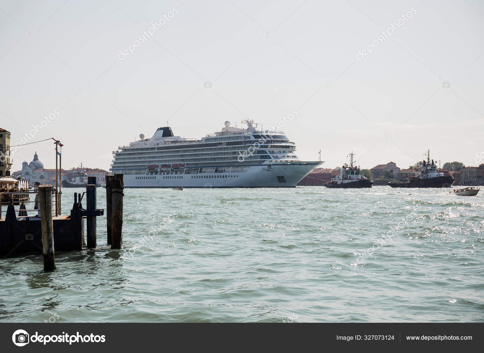 Cruise Ship Ships Floating River Venice Italy Stock Photo by ...