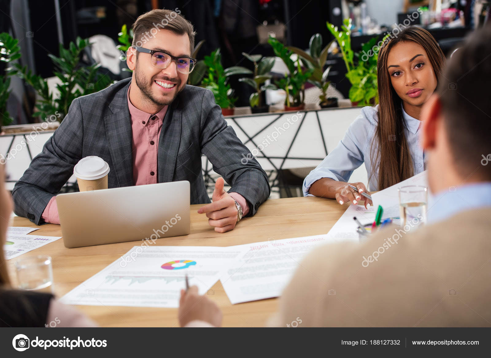 Multicultural Business People Workplace Business Meeting Partners ...