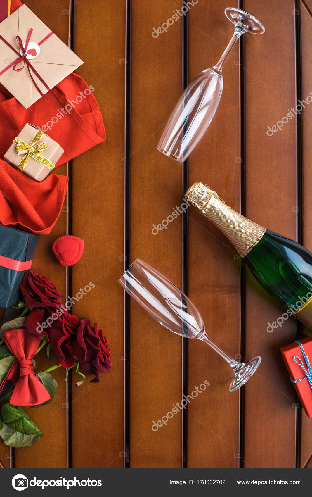 Top View Glasses Bottle Champagne Presents Table — Stock Photo ...