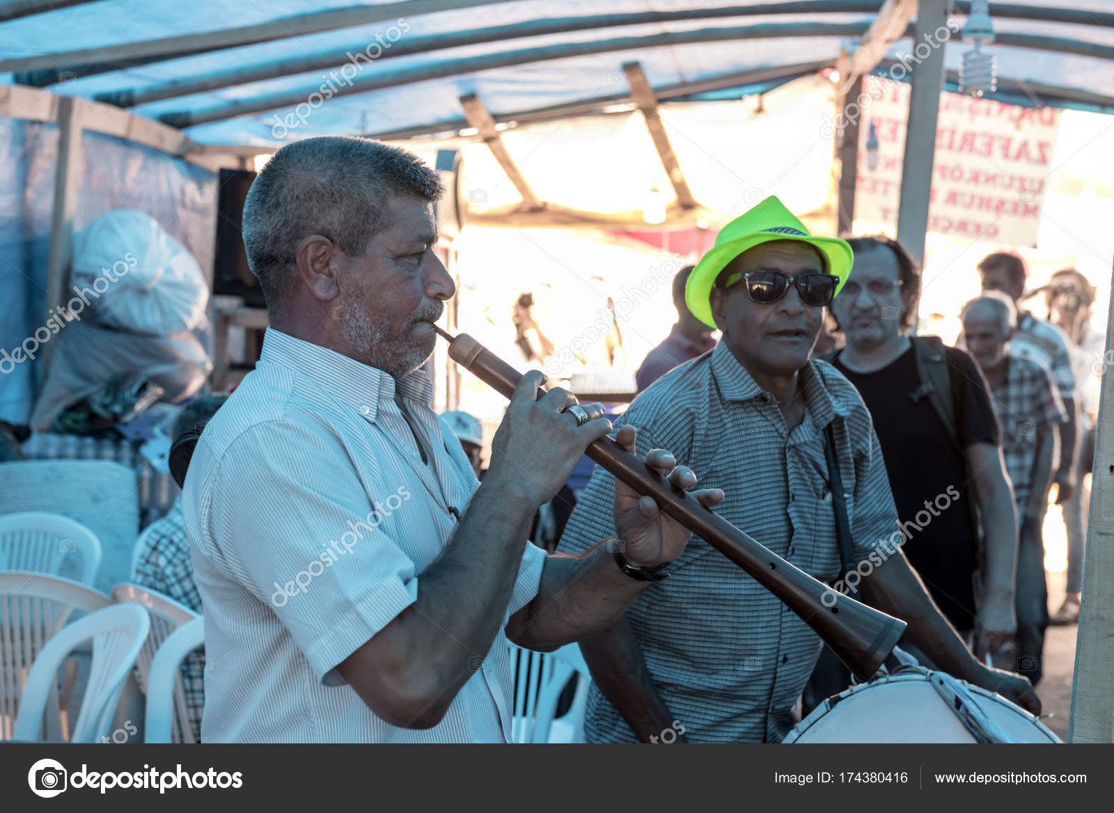 Turkish Gypsy nomadic people performing music,dancing and singing ...