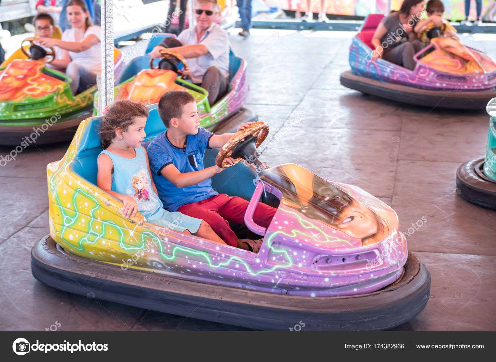 Kids and children having fun at amusement park – Stock Editorial Photo ...
