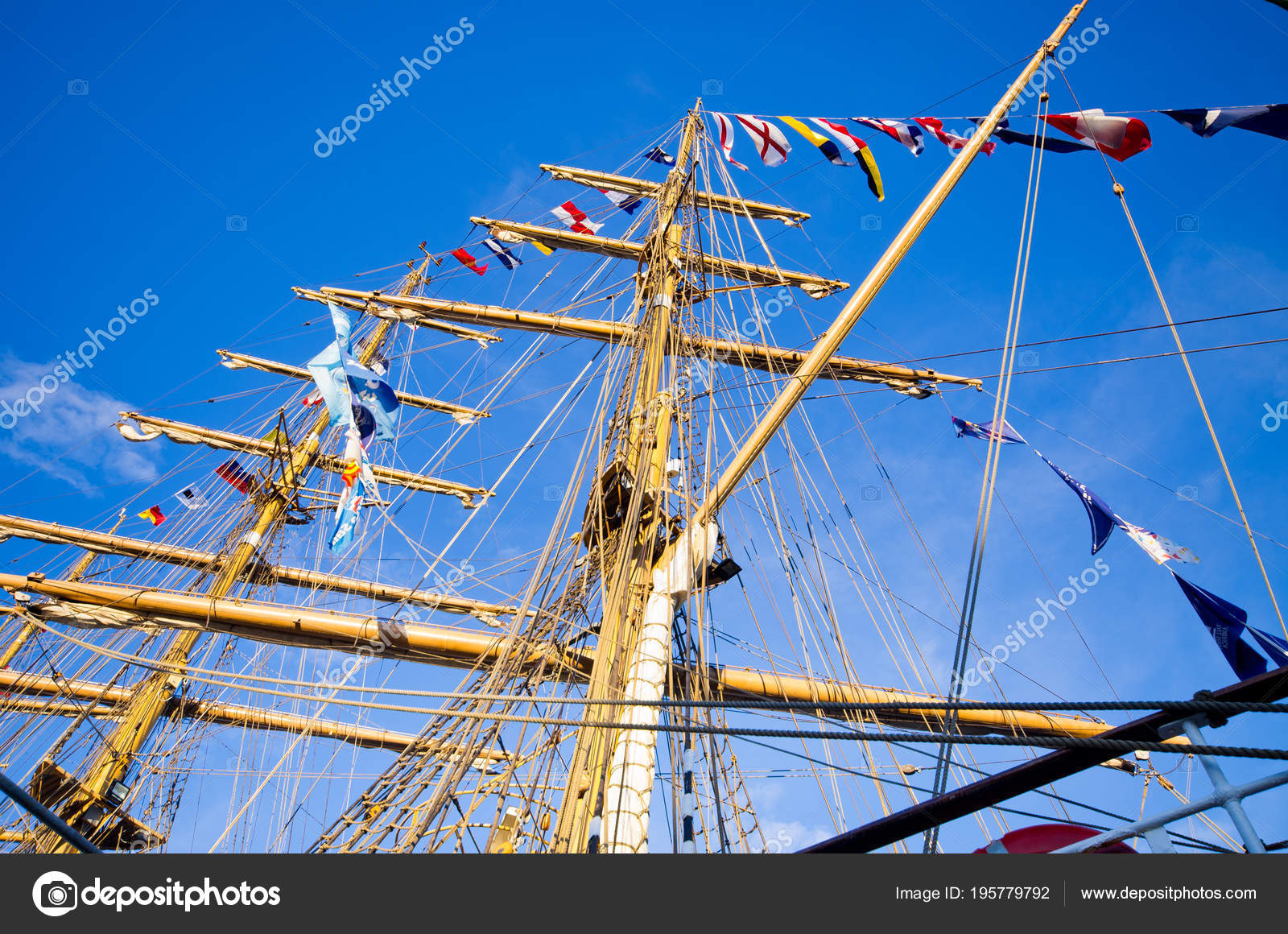Masts Old Sail Ship — Stock Photo © ccat82 #195779792