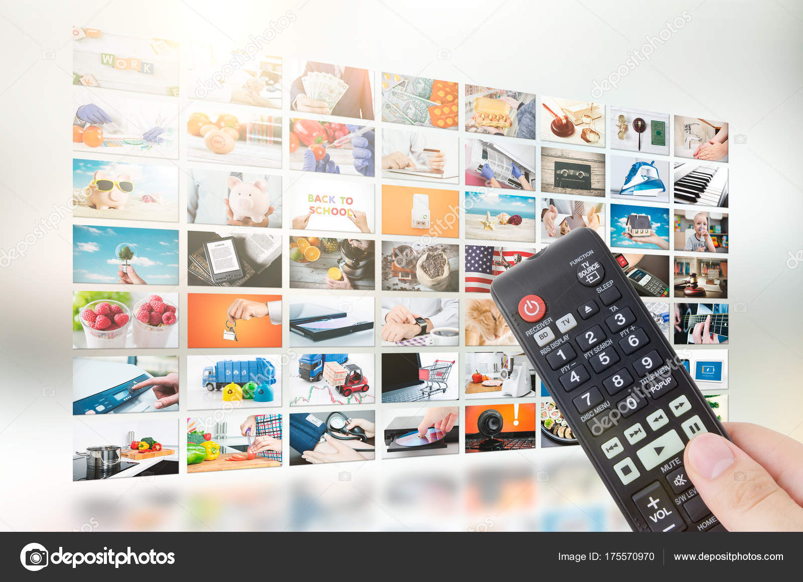 Multimedia video wall television broadcast — Stock Photo © simpson33 ...