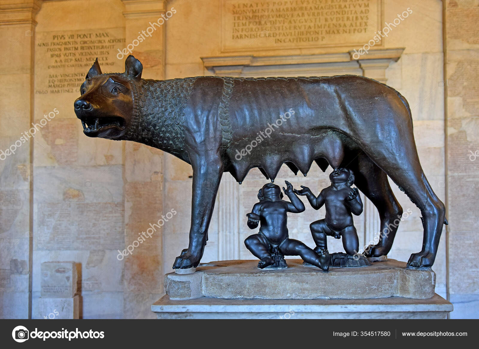Rome Italy January 2020 Ancient Roman Bronze Lupa Capitolina Suckling ...