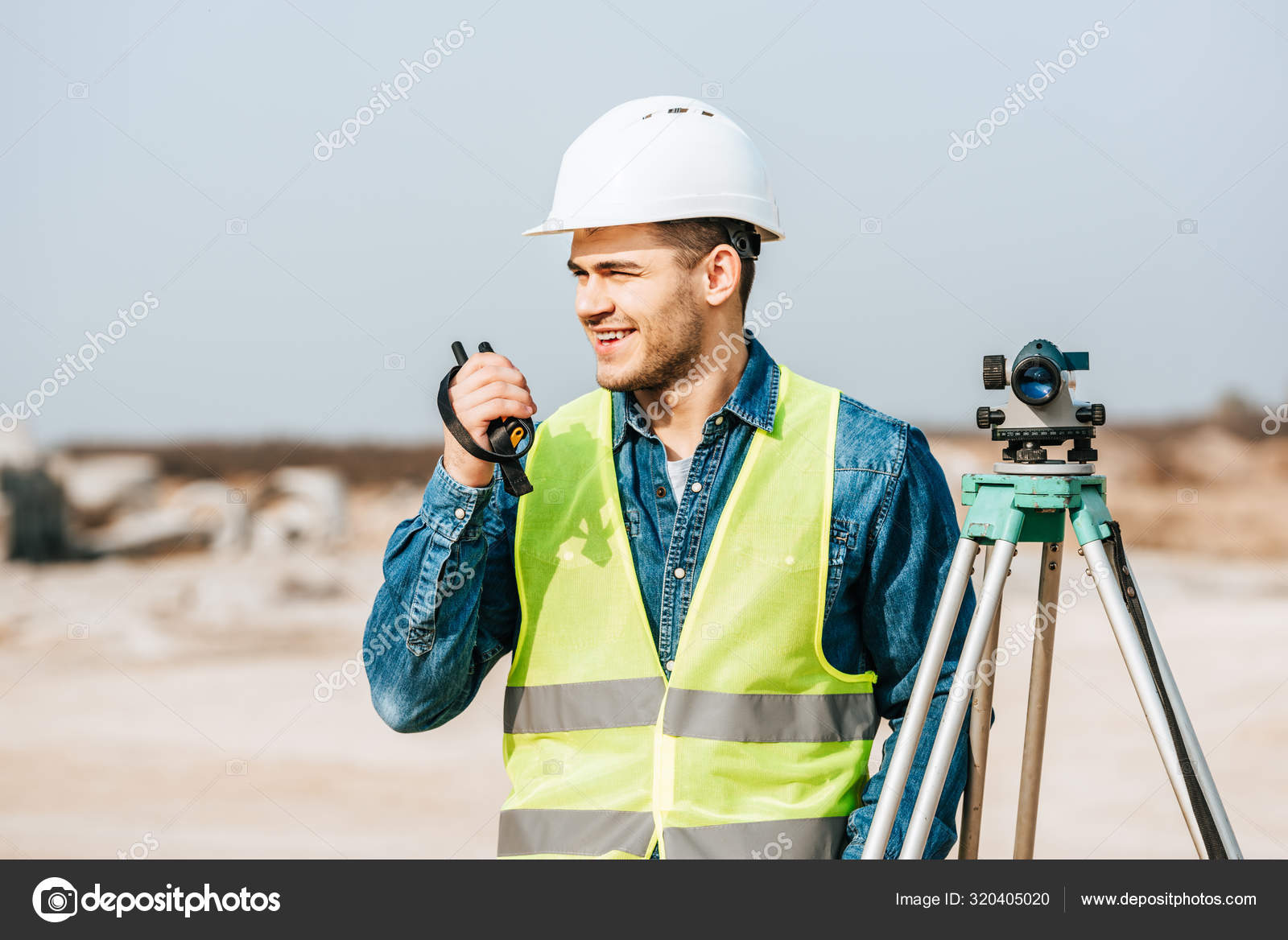 Smiling Surveyor Digital Level Talking Radio Set — Stock Photo ...