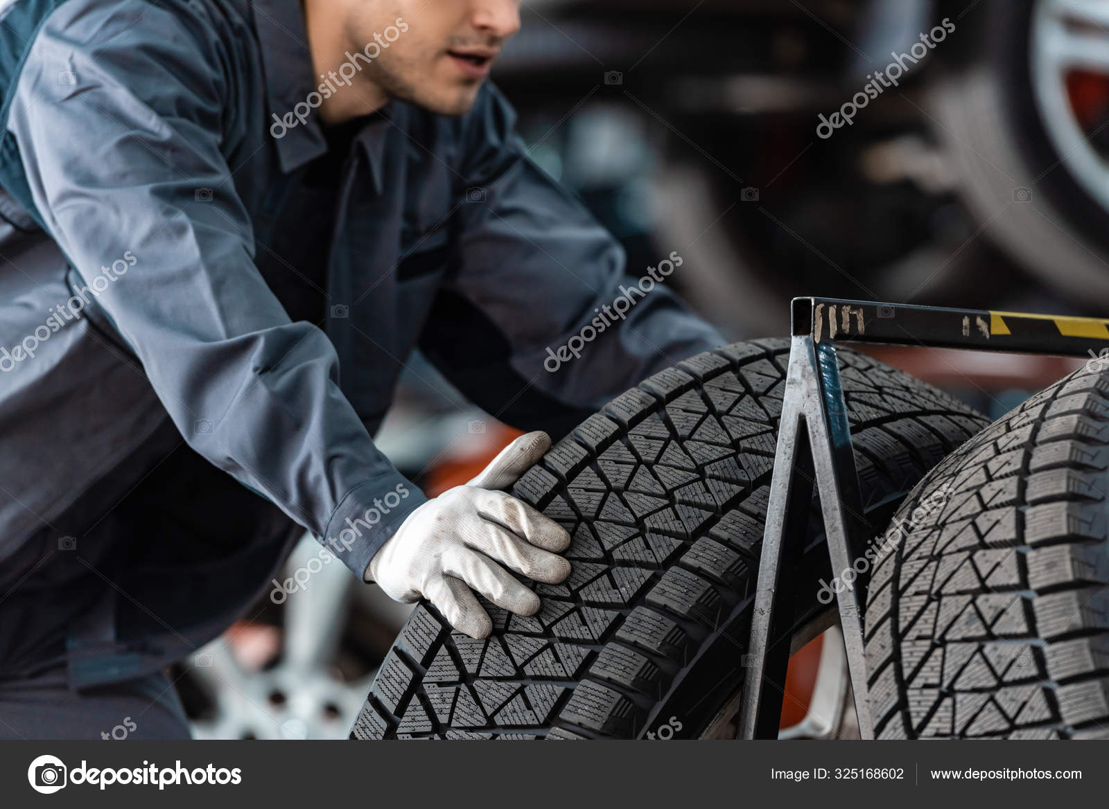 Cropped View Mechanic Car Wheel Workshop ⬇ Stock Photo, Image by ...