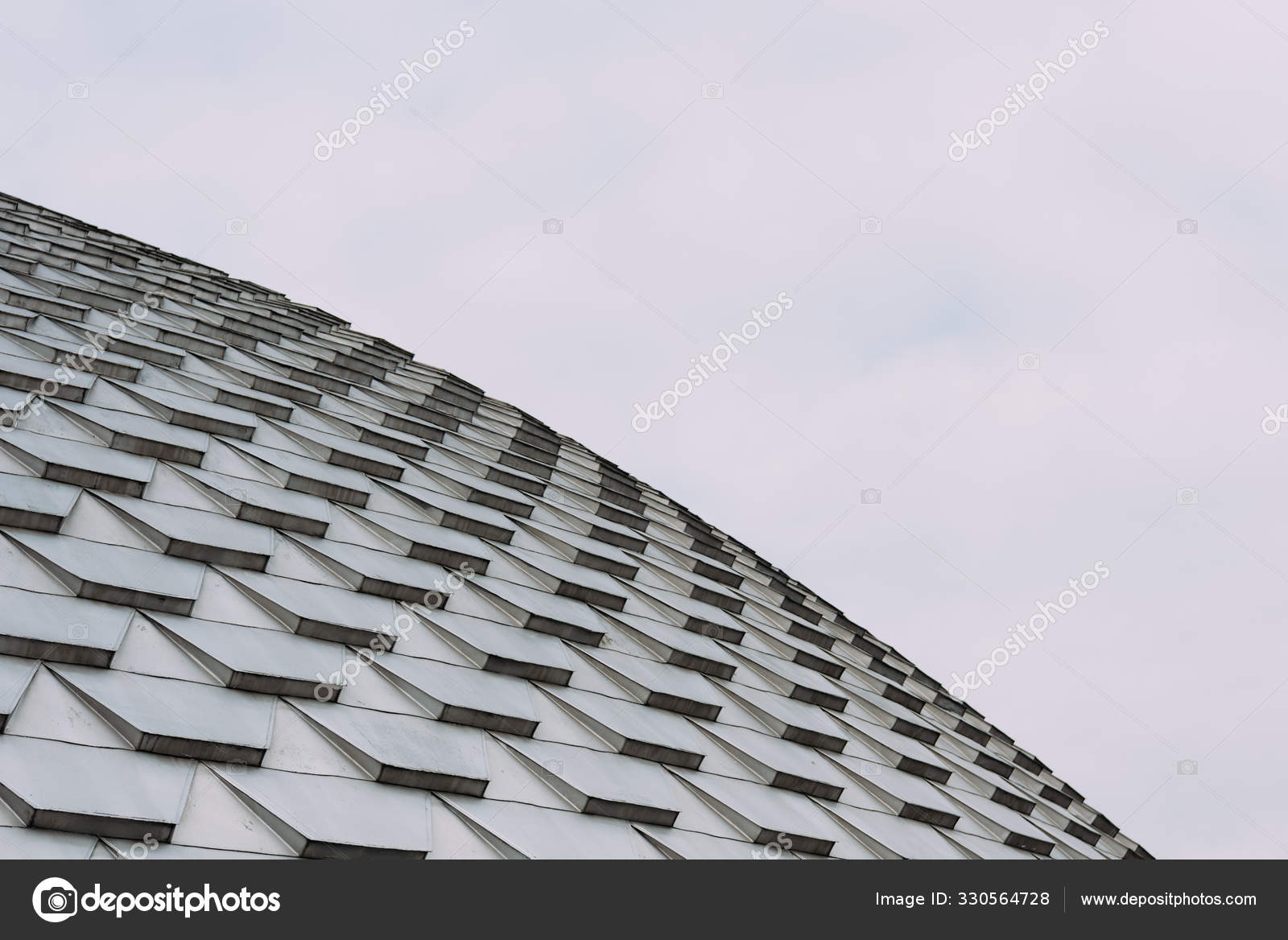 Low Angle View Geometric Pattern Roof Building — Stock Photo ...