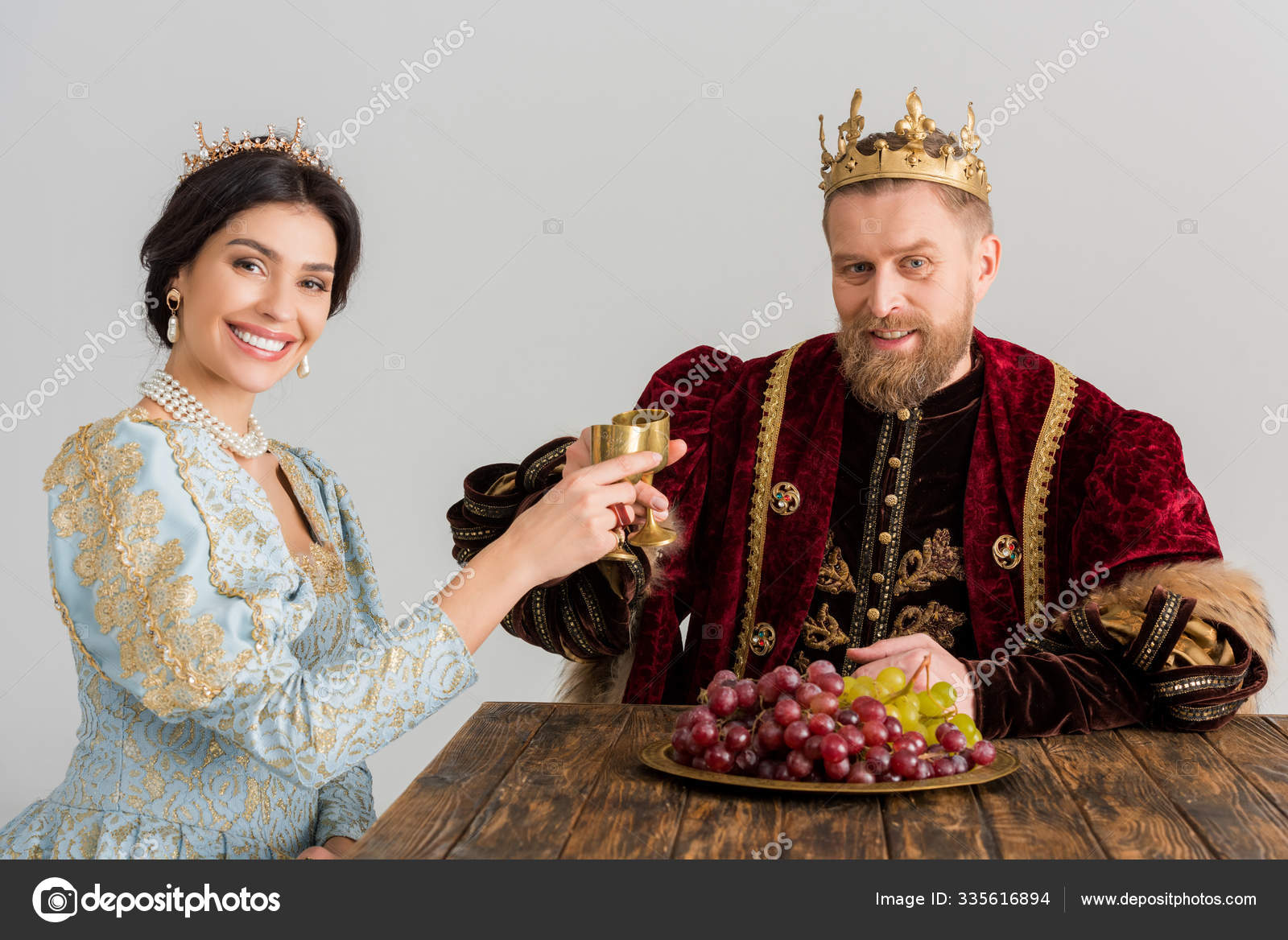 Smiling Queen King Crowns Clinking Cups Isolated Grey — Stock Photo ...